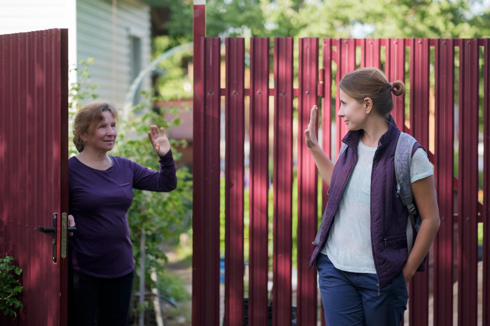 „Cuib gol”. Ce să faci când copiii pleacă de acasă? Această etapă poate ...