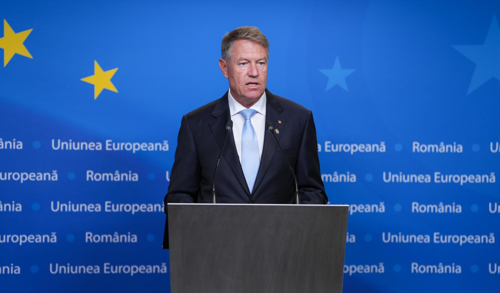 Completări la Legea adopţiei - promulgate de preşedintele Iohannis ...
