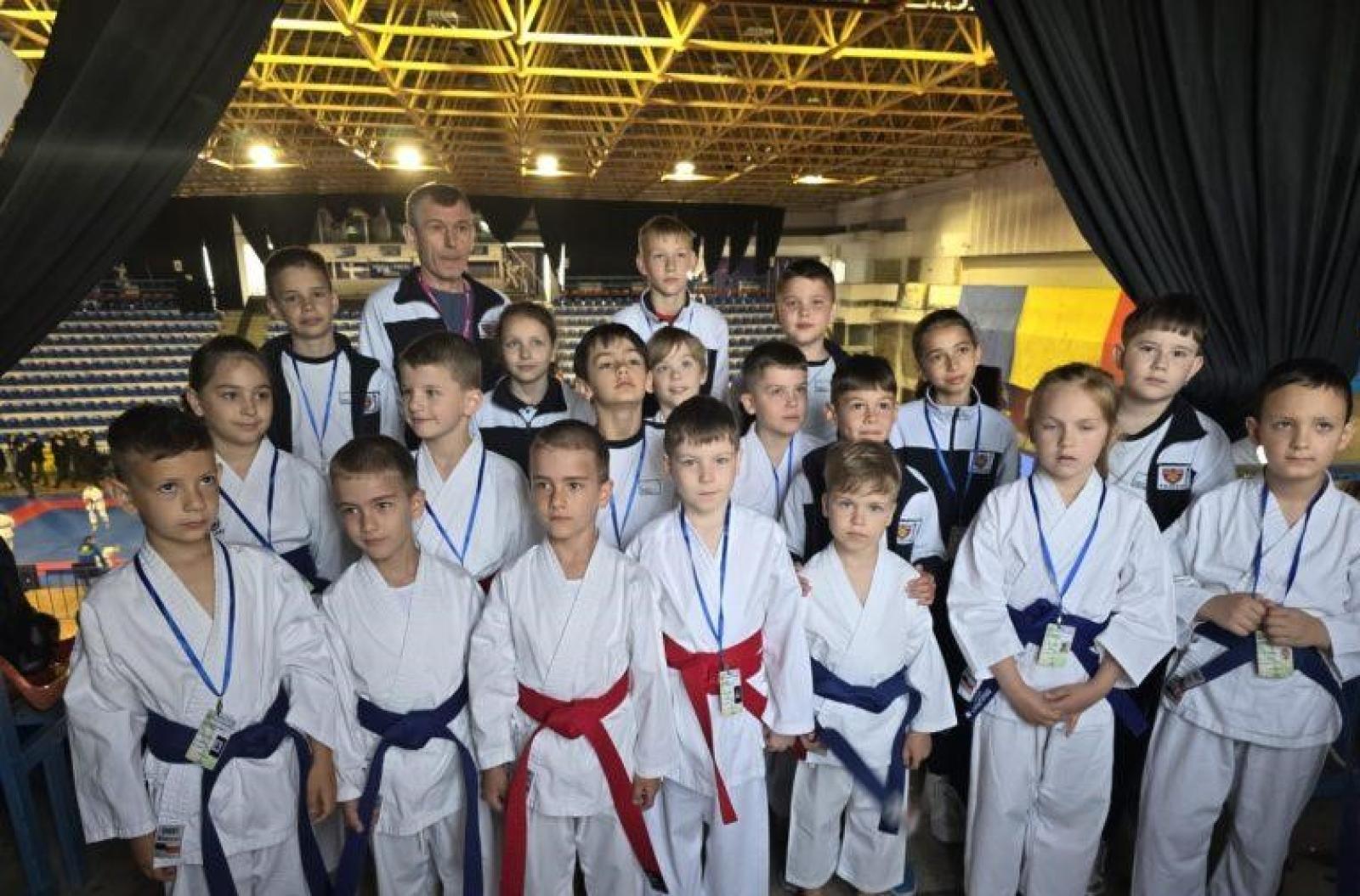 Copii pe podium la Cupa României la Karate Shotokan Esku ...