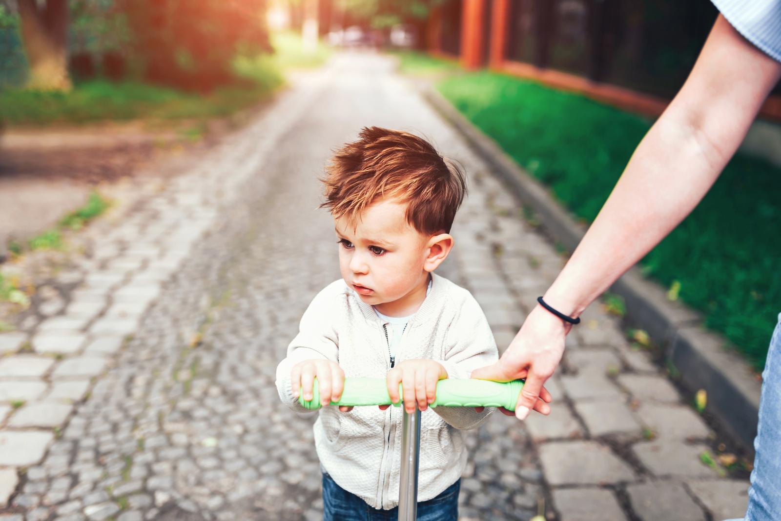 Cele cinci lucruri pe care părinții le vor prea devreme de la copiii ...