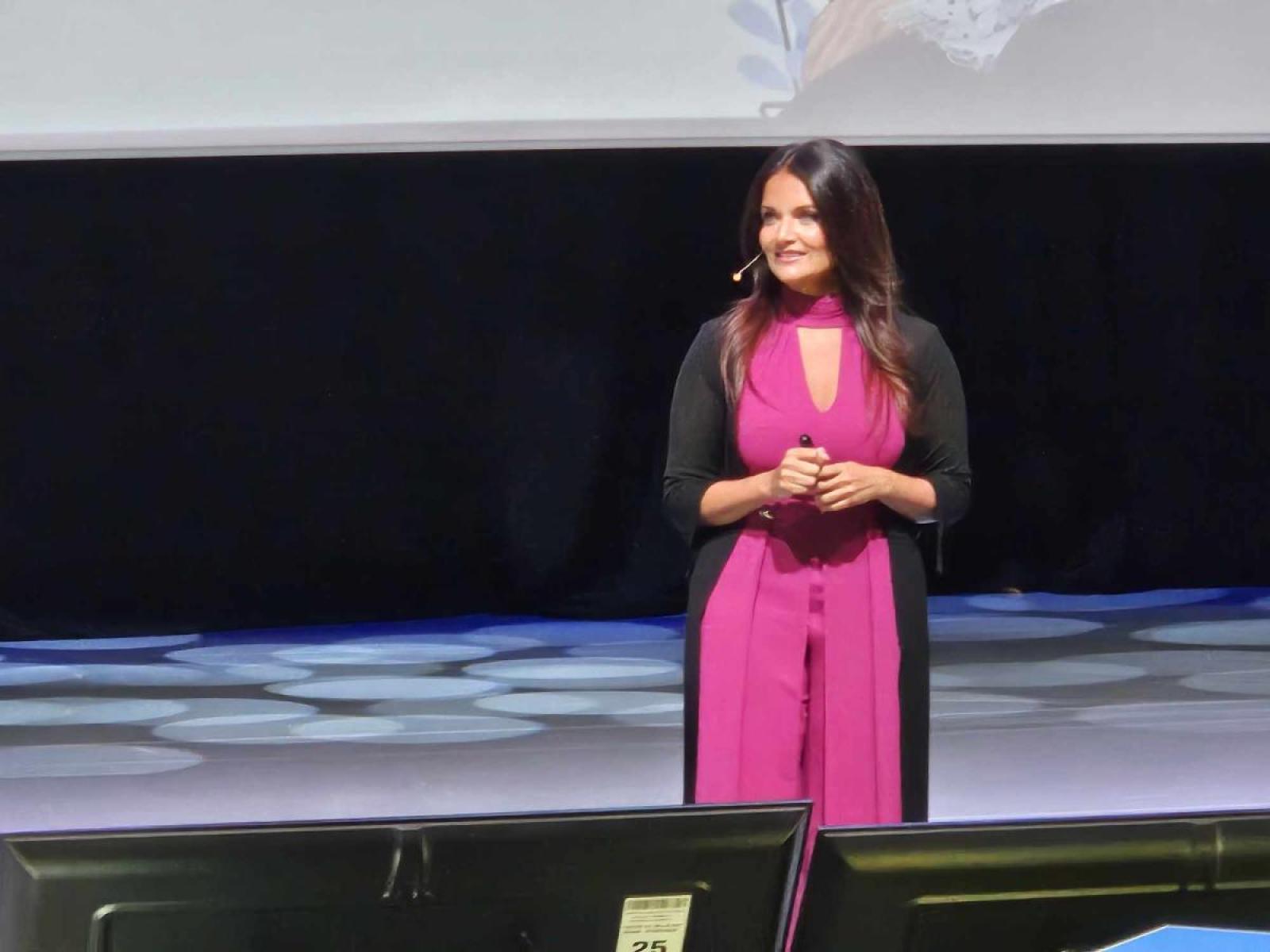 Dr. Shefali, despre cele 7 minciuni pe care ni le spune societatea și ...