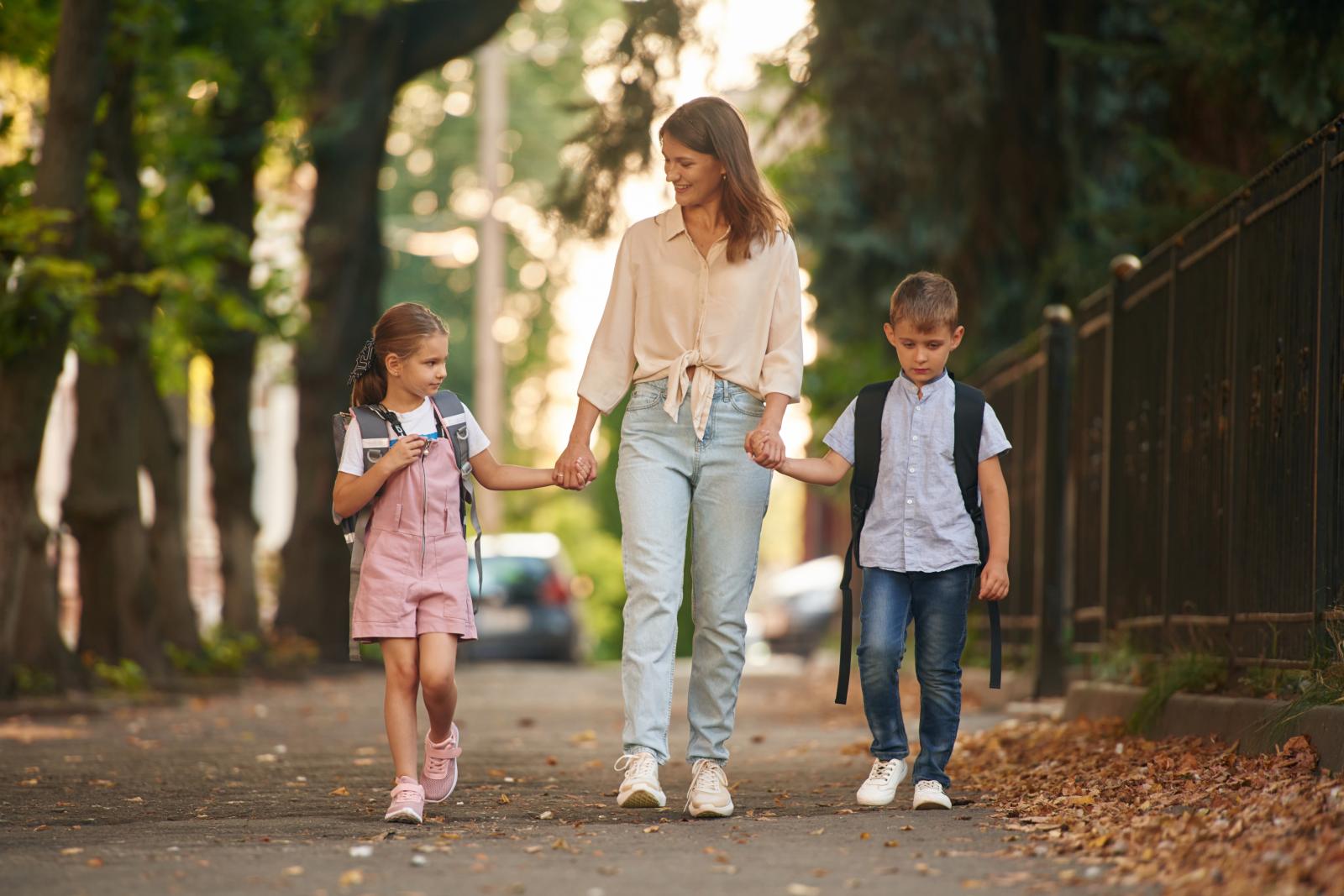 Îi place copilului tău la școală? Cercetătorii de la Cambridge dezvăluie cât de mult ...