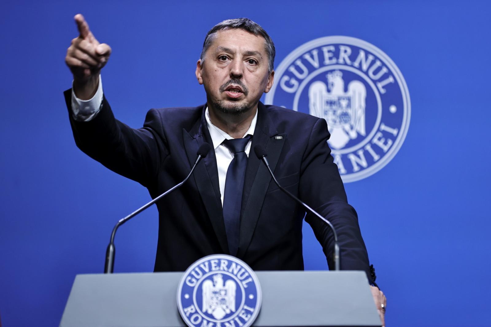 Ministrul Daniel David, despre greva profesorilor anunțată la început ...