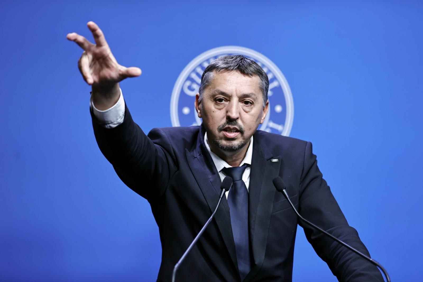 Ministrul Educației, despre burse: „Am creat o bursiadă la nivelul ...