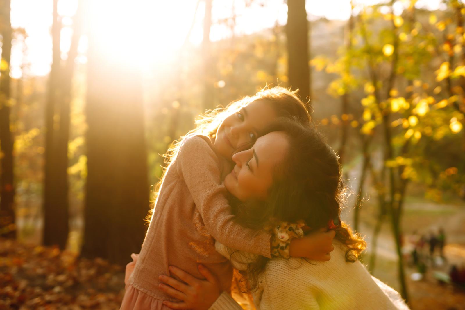 Copiii cu stimă de sine scăzută o moștenesc de la acest părinte ...