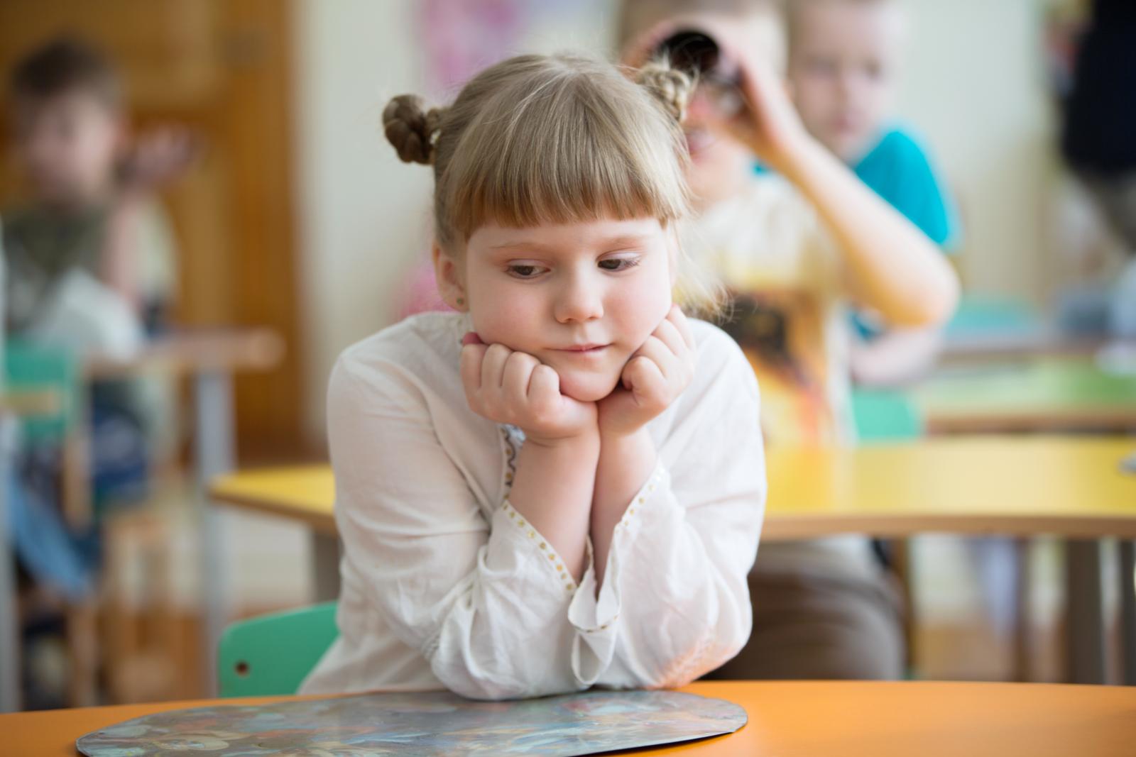 Învățătoare: „Sunt trei semne clare care îți arată dacă un copil este ...